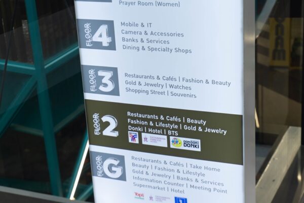 MBK Center: Thailands' Biggest Electronics Mall